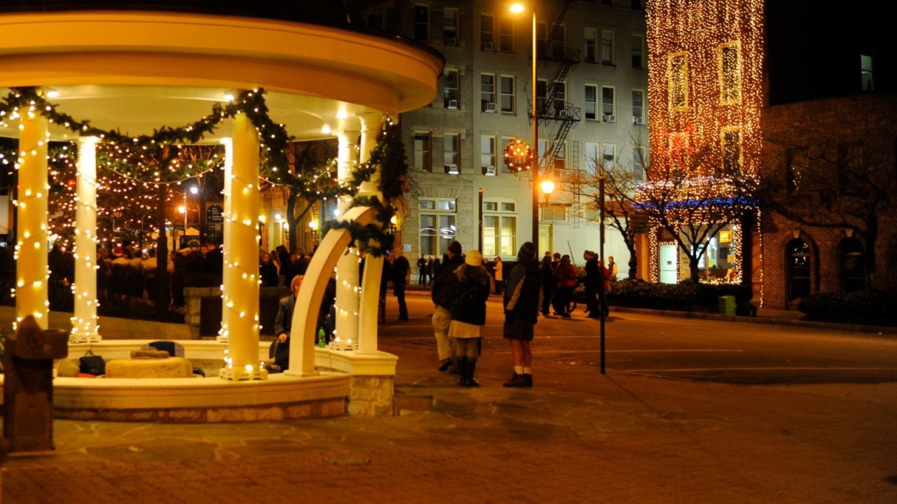 Visit Shenandoah Valley - Holiday Merriment in Downtown Harrisonburg